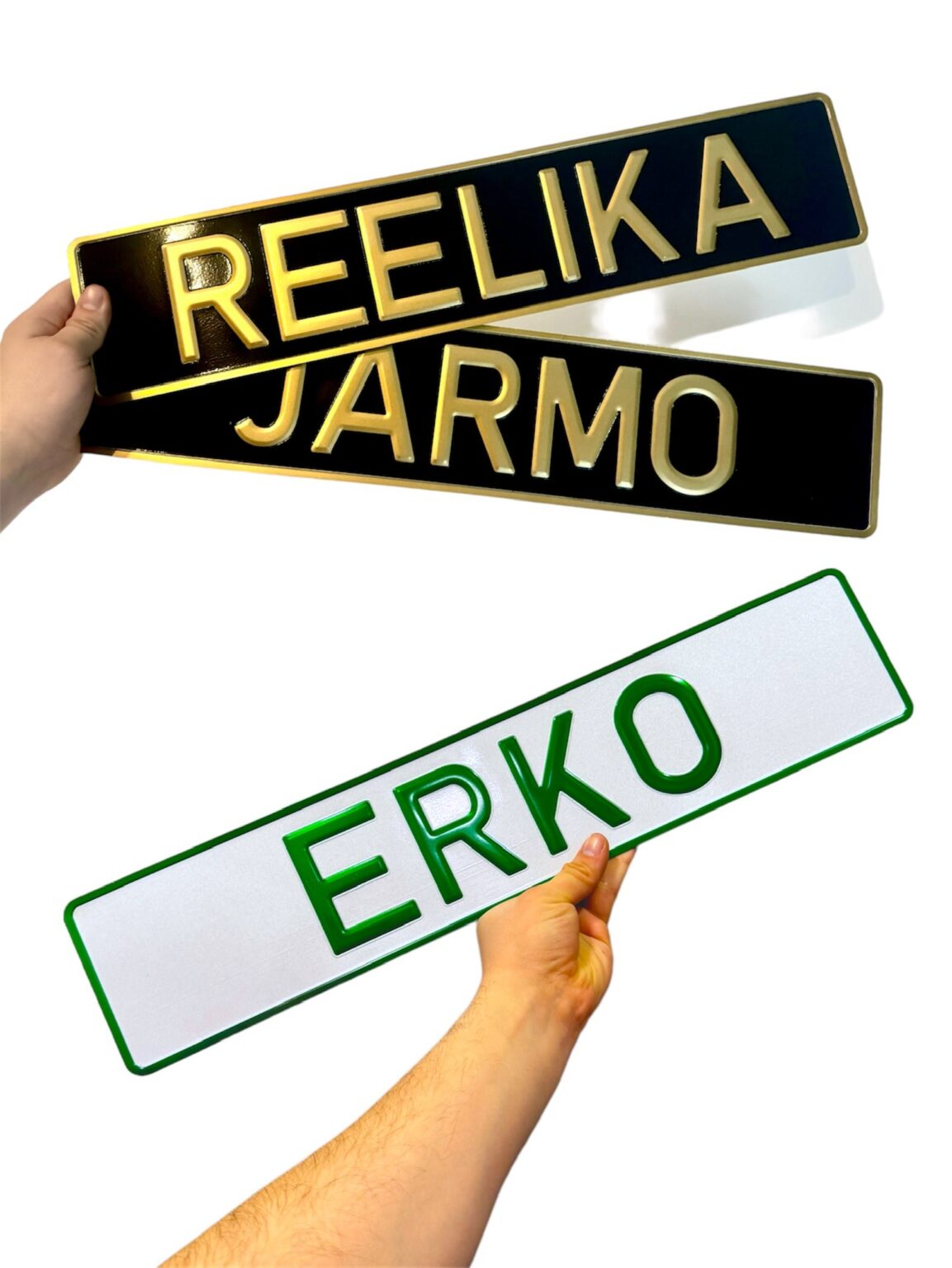 MÄRGIPOISS | Nimesildid.ee Autojuhi nimesildid ja tite sildid